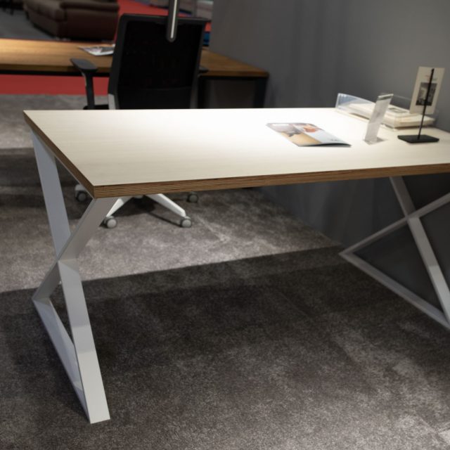 Mese Bucatarie Fixe si Extensibile - mesesiscaune.ro